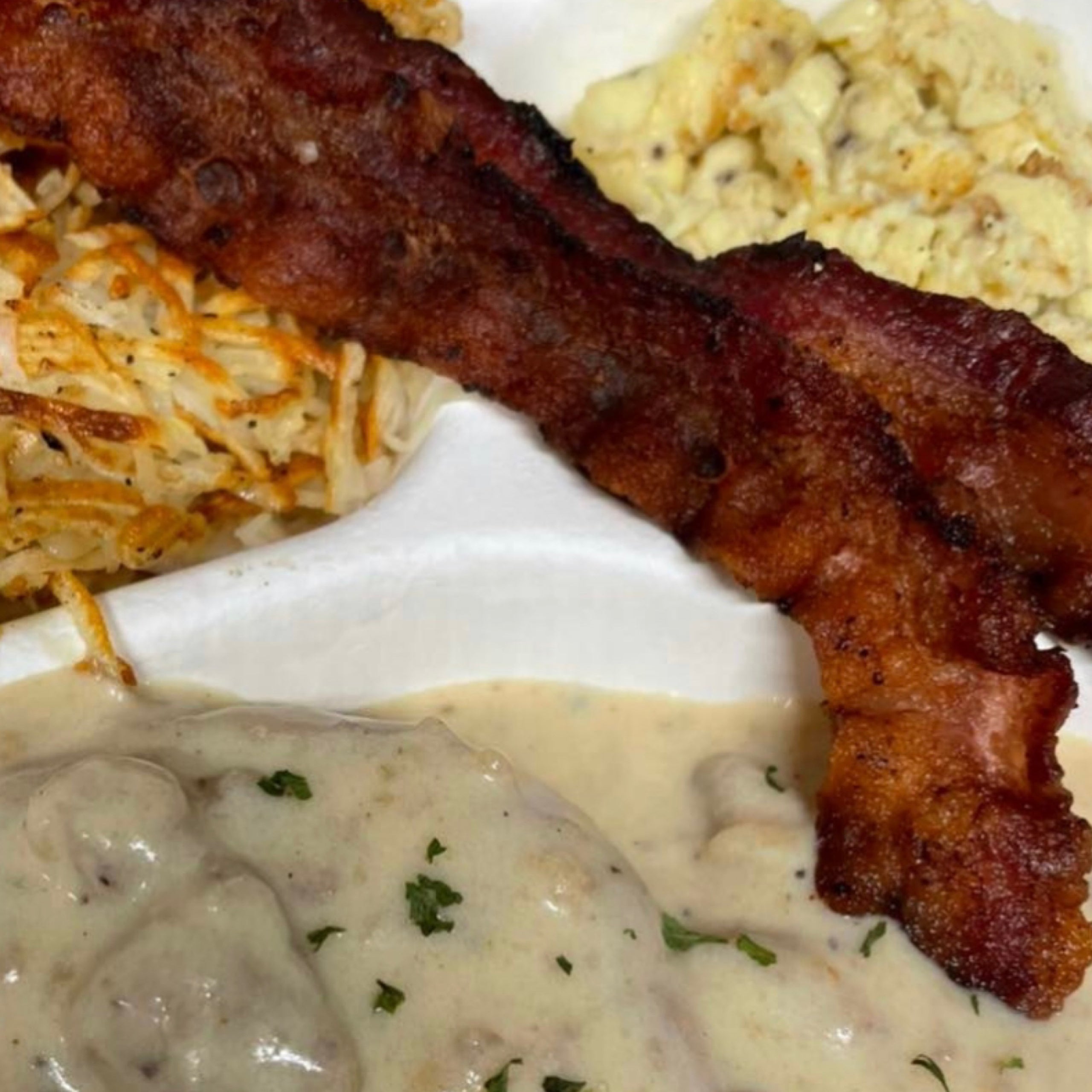 Big Breakfast Platter | Guys with Eats at Little Arrow's Campfire Cafe